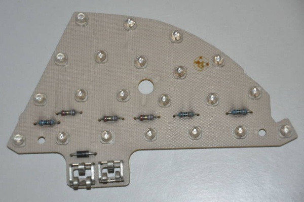 Tail lights - W220 S-Class Encyclopedia