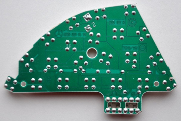 Tail lights - W220 S-Class Encyclopedia