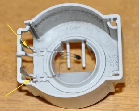 Overhead Control Panel (OCP) (N70) - W220 S-Class Encyclopedia