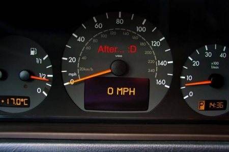 Instrument cluster - W220 S-Class Encyclopedia